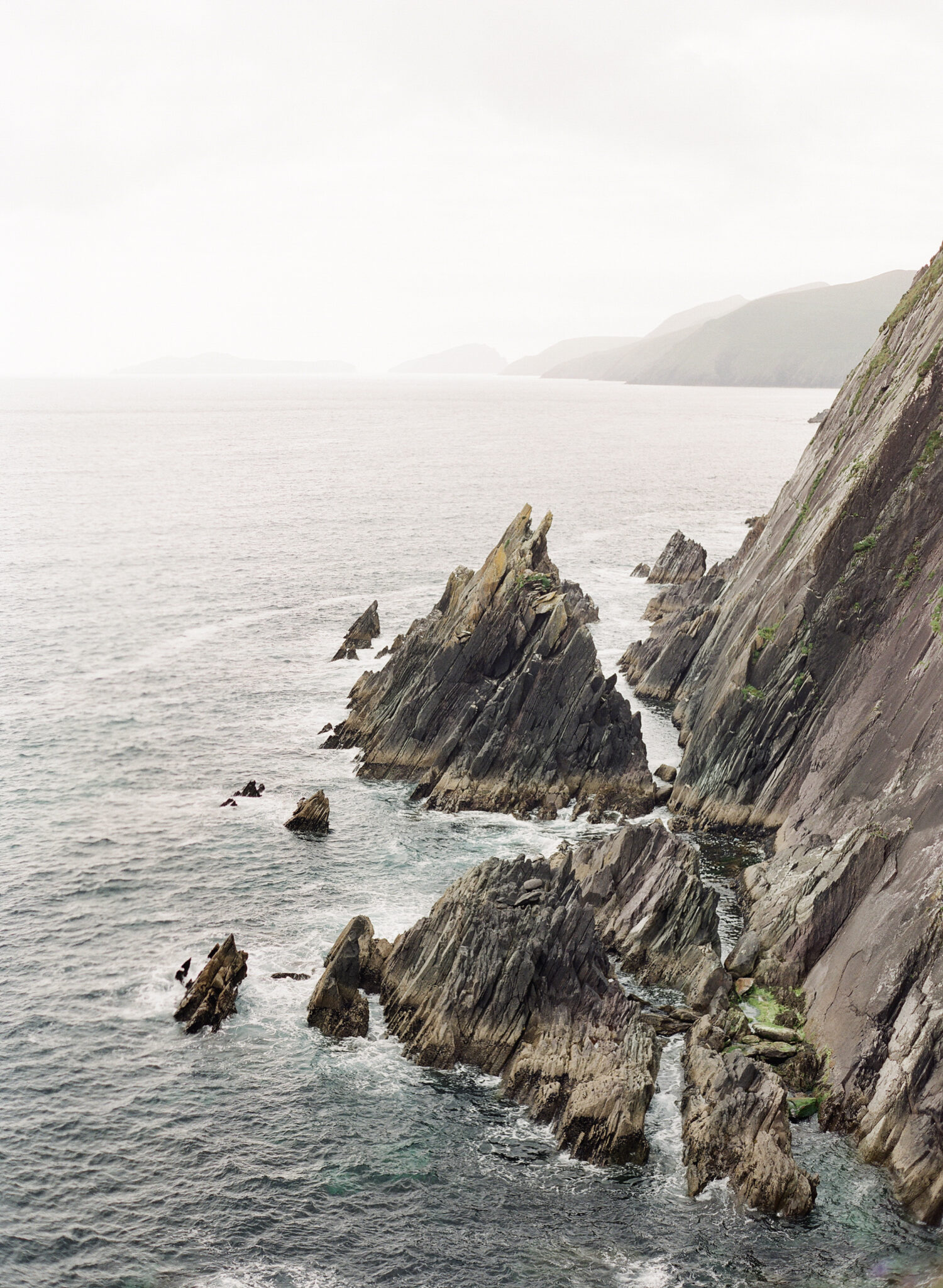 This Irish Wedding Feels Like a Scene from a Romance Novel